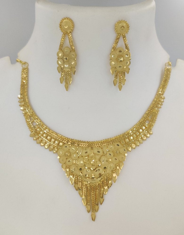 Simple Gold Sets – Dubai Bridal